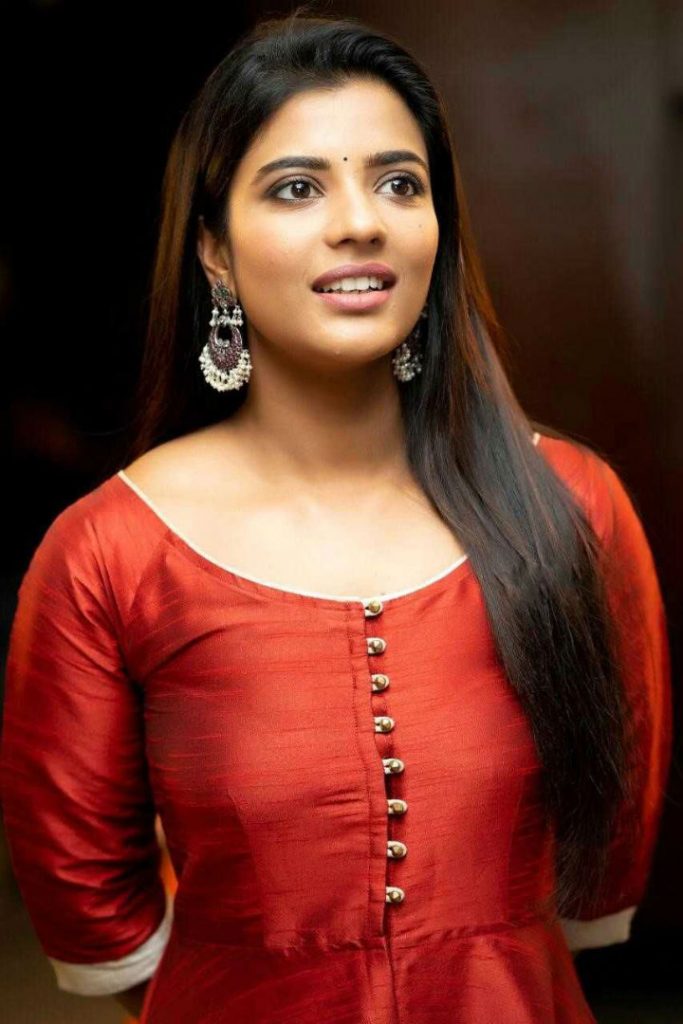 Aishwarya Rajesh - Biography, Height & Life Story | Super Stars Bio