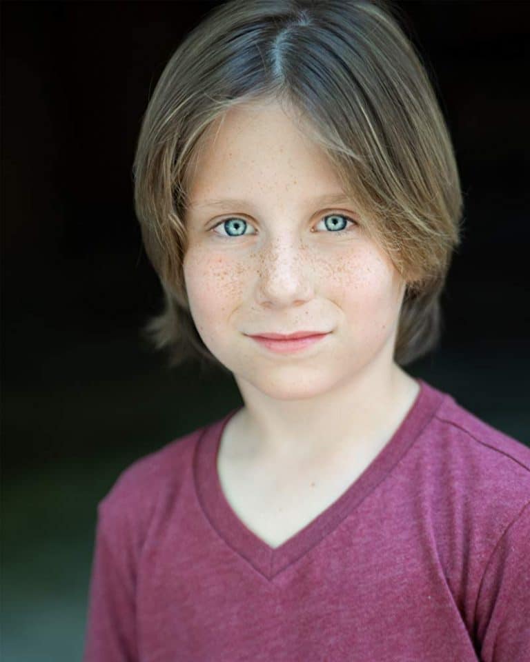 Gavin Munn - Biography, Height & Life Story | Super Stars Bio