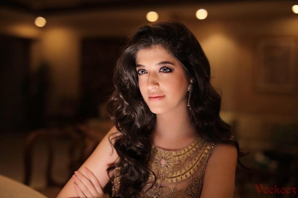 Mehak Manwani - Biography, Height & Life Story | Super Stars Bio