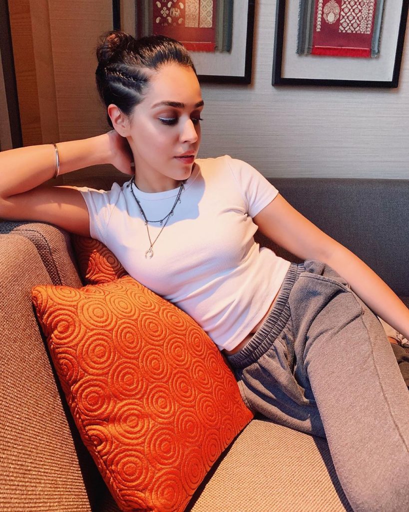 Naila Grewal - Biography, Height & Life Story | Super Stars Bio