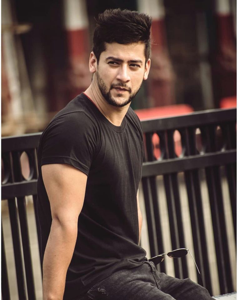 Paras Arora - Biography, Height & Life Story | Super Stars Bio