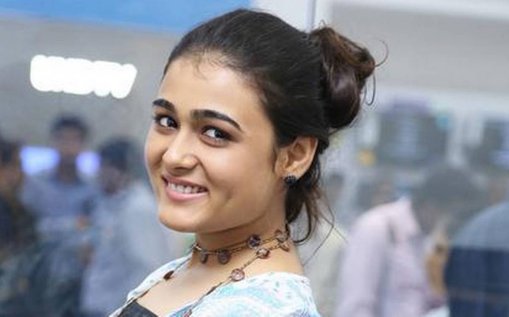 Shalini Pandey - Biography, Height & Life Story | Super Stars Bio