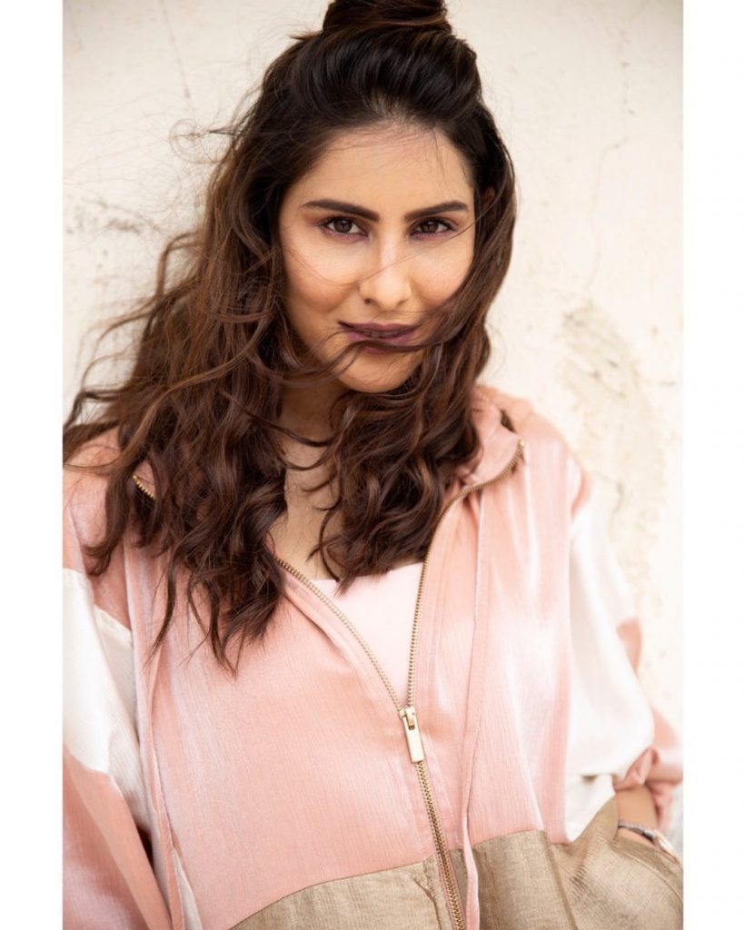 Sheetal Thakur - Biography, Height & Life Story | Super Stars Bio