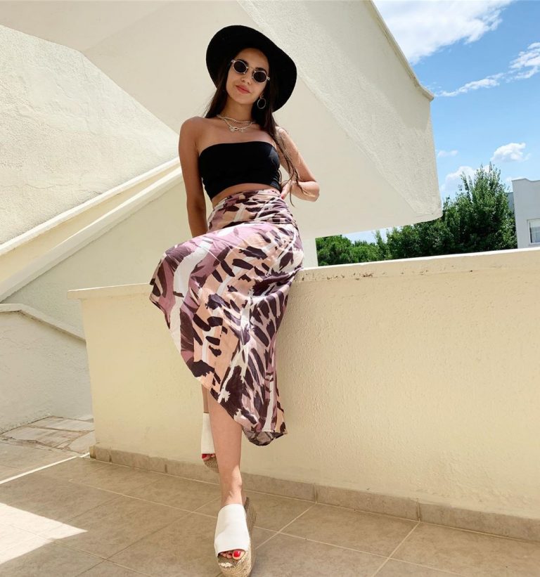 Sahra Şaş - Biography, Height & Life Story | Super Stars Bio