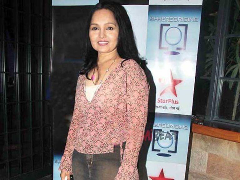 Ananya Khare - Biography, Height & Life Story | Super Stars Bio