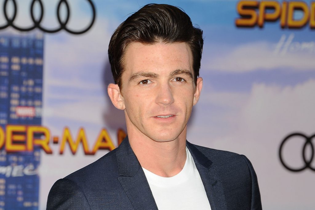 Drake Bell - Biography, Height & Life Story | Super Stars Bio