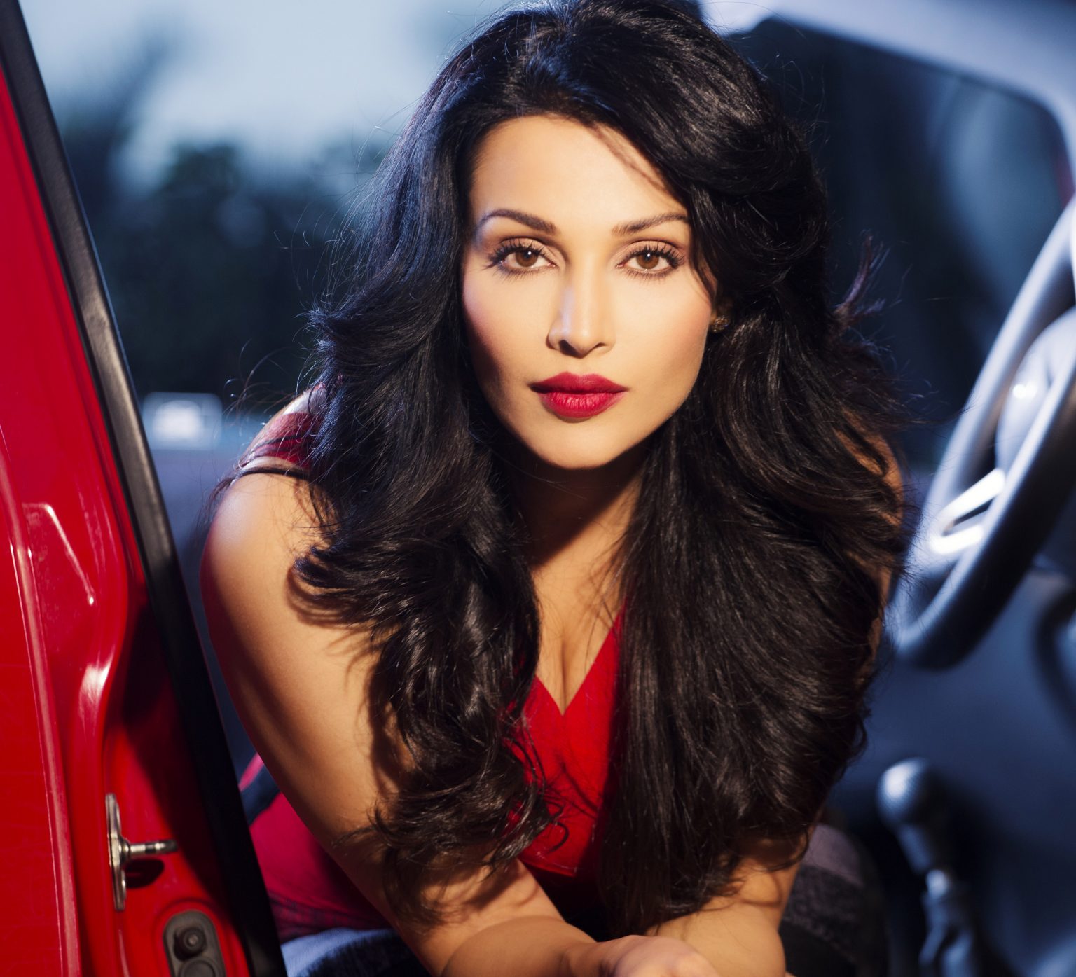 Flora Saini - Biography, Height & Life Story | Super Stars Bio
