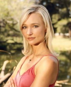 Kari Matchett - Biography, Height & Life Story | Super Stars Bio