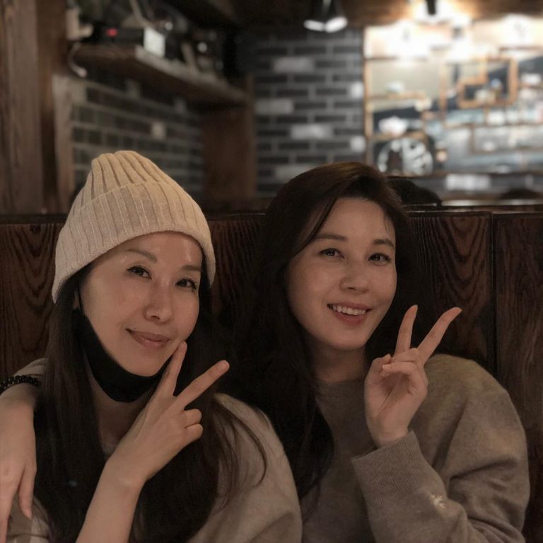 Kim Ha-neul - Biography, Height & Life Story | Super Stars Bio