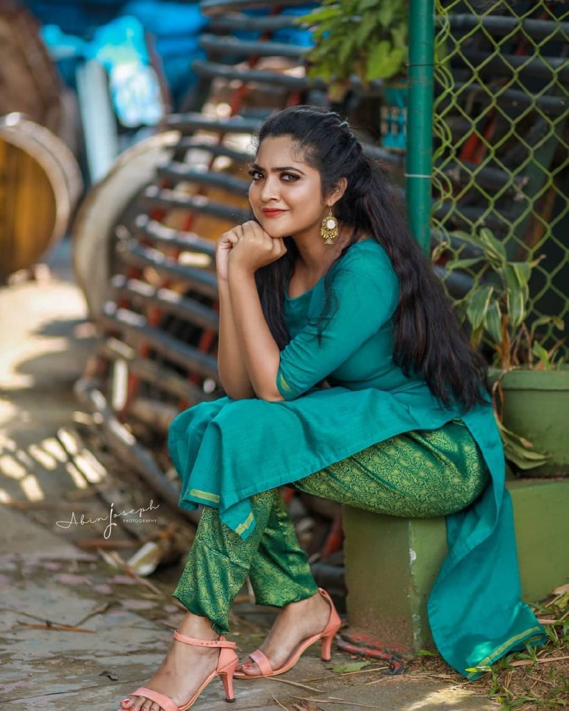 Nandana Varma - Biography, Height & Life Story | Super Stars Bio