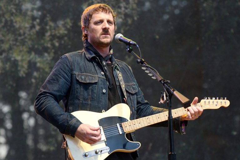 Sturgill Simpson - Biography, Height & Life Story | Super Stars Bio