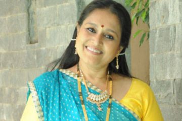 Supriya Pathak - Biography, Height & Life Story | Super Stars Bio