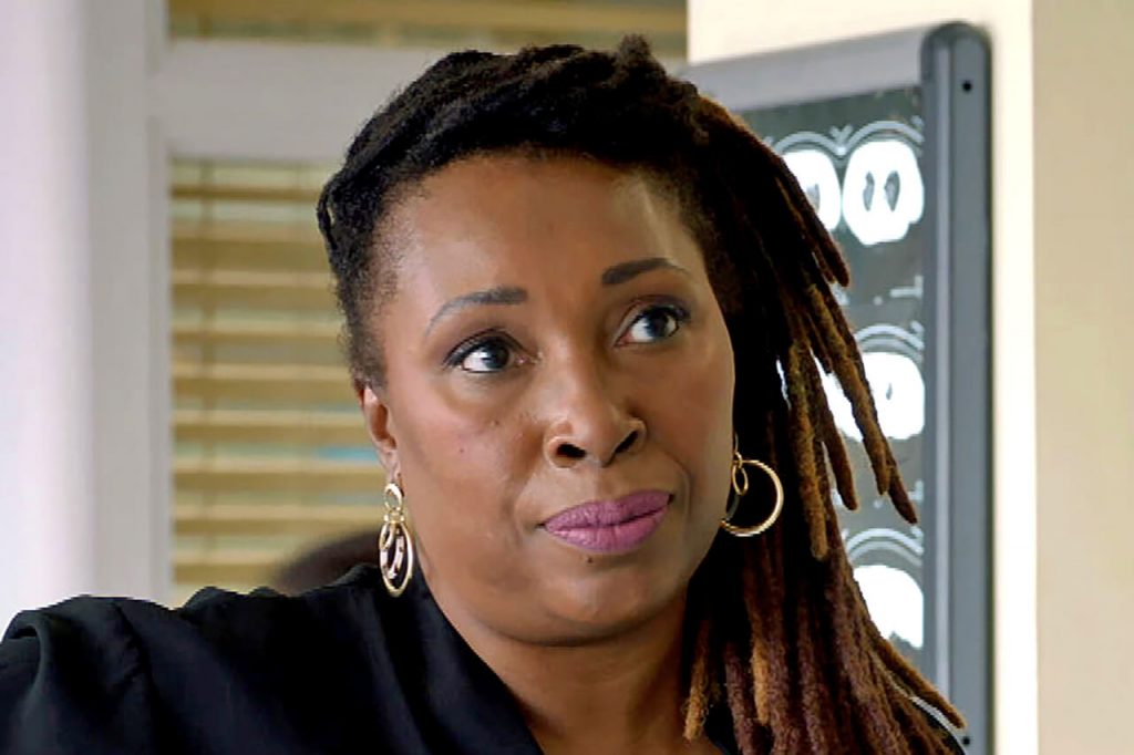 Jo Martin - Biography, Height & Life Story | Super Stars Bio