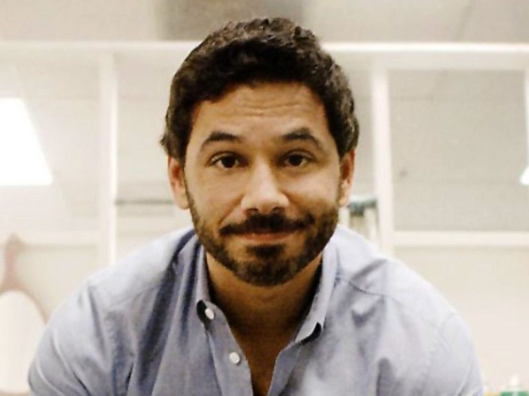 Al Madrigal - Biography, Height & Life Story | Super Stars Bio