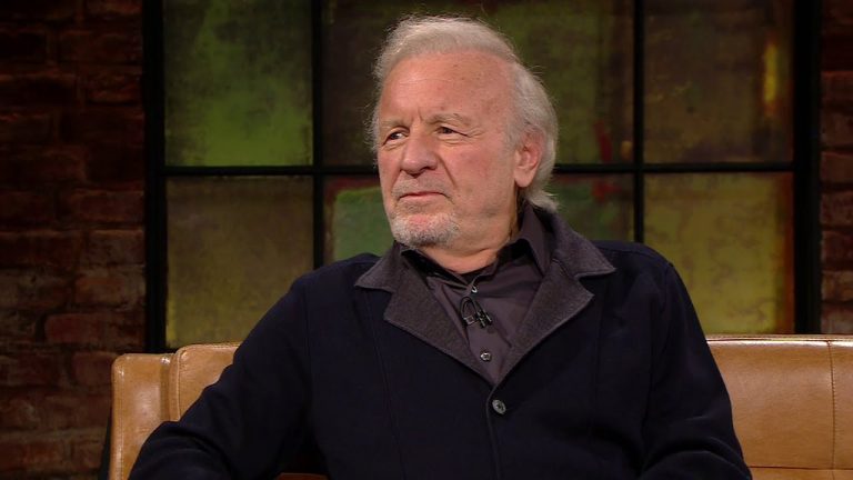 Colm Wilkinson - Biography, Height & Life Story | Super Stars Bio