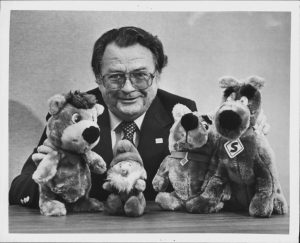 Don Messick - Biography, Height & Life Story | Super Stars Bio