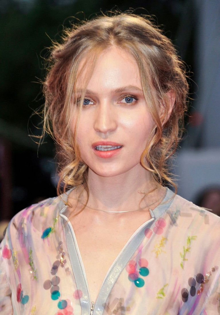 Jessica Cressy - Biography, Height & Life Story | Super Stars Bio