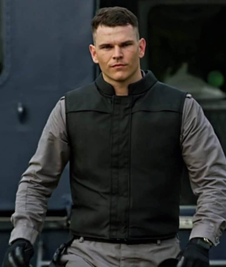 Josh Helman - Biography, Height & Life Story | Super Stars Bio