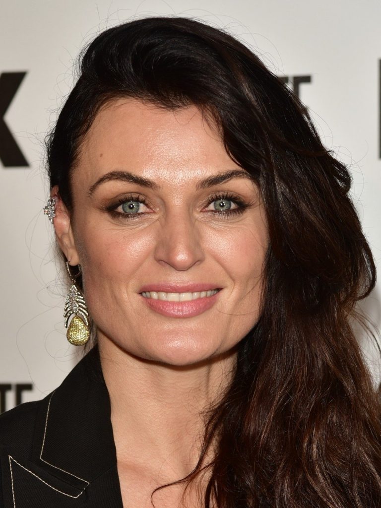 Lyne Renée - Biography, Height & Life Story | Super Stars Bio