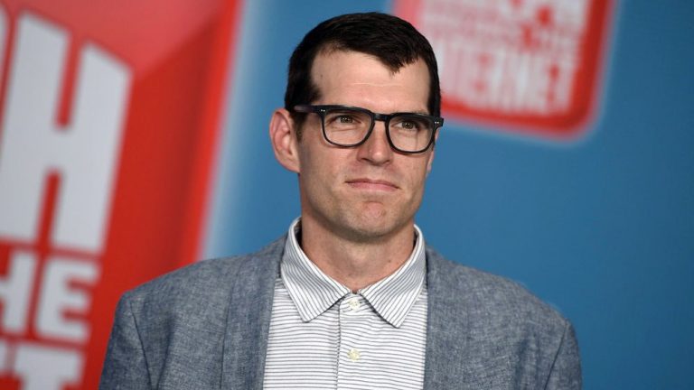 Timothy Simons - Biography, Height & Life Story | Super Stars Bio