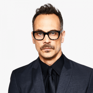 Todd Stashwick - Biography, Height & Life Story | Super Stars Bio