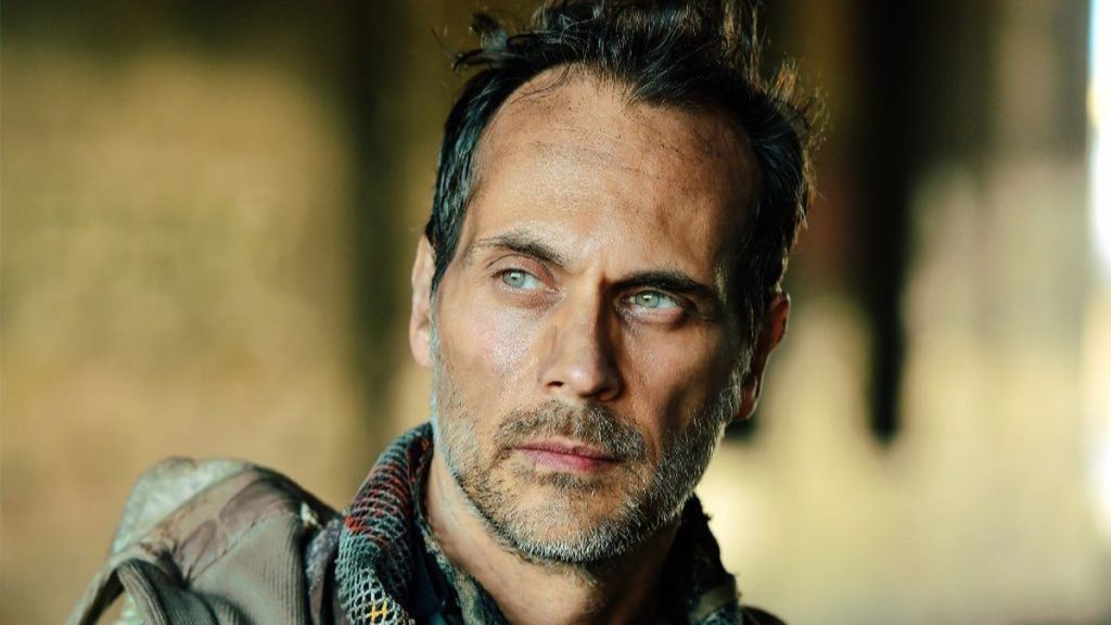 Todd Stashwick - Biography, Height & Life Story | Super Stars Bio
