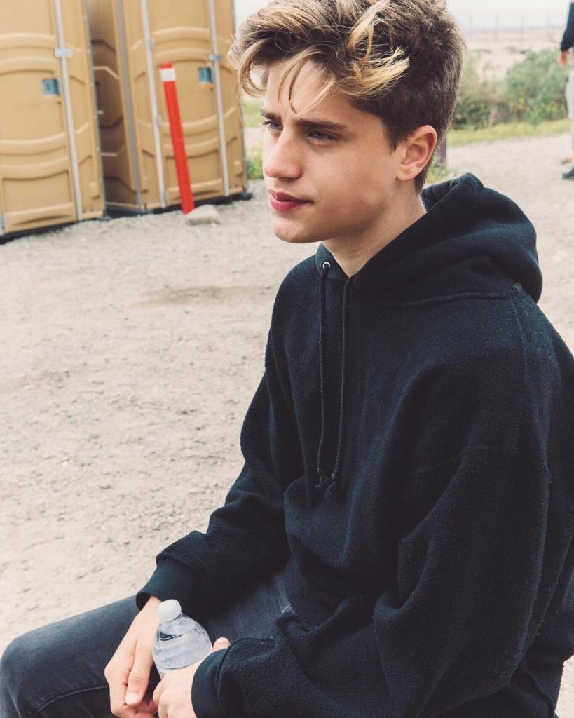 8 Things You Didn't Know About Emilio Martinez - Super Stars Bio