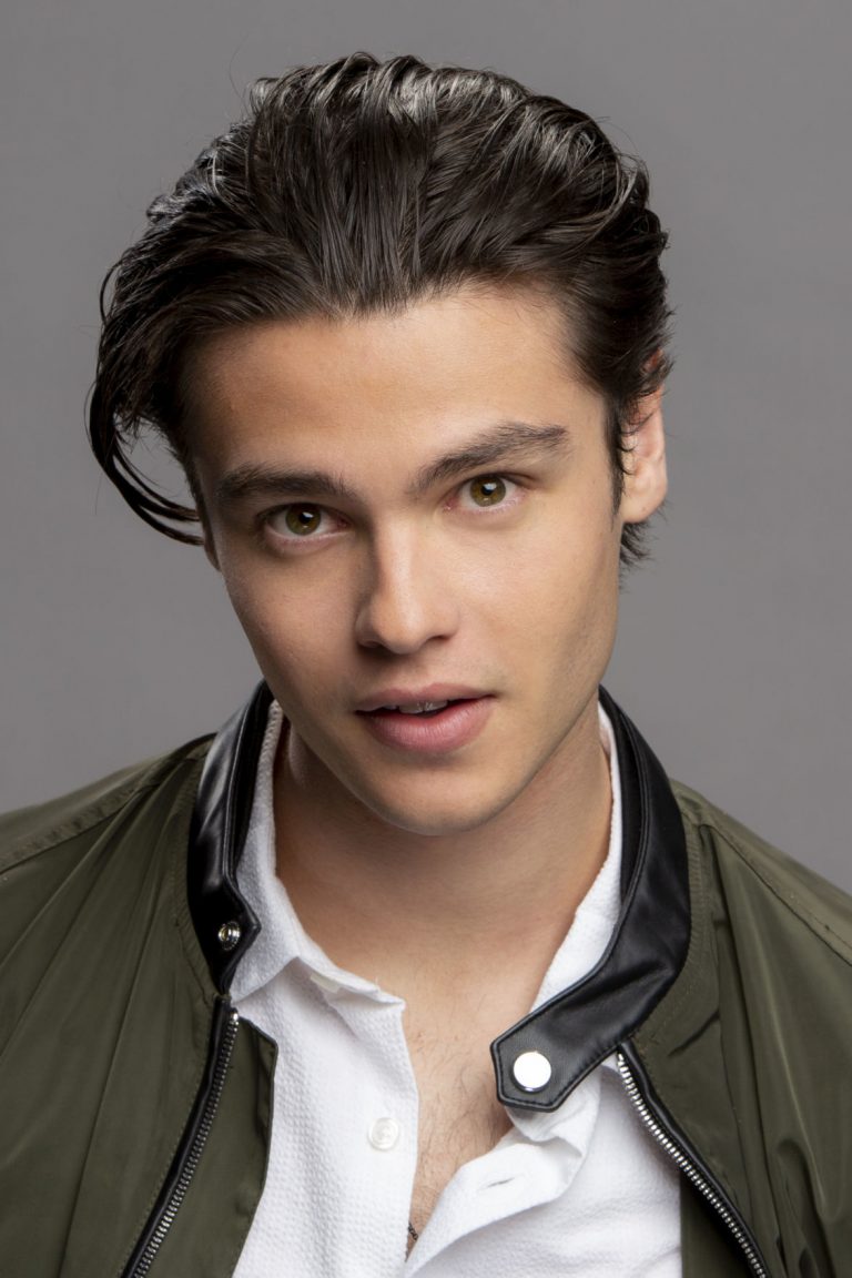 8 Things You Didn't Know About Felix Mallard - Super Stars Bio