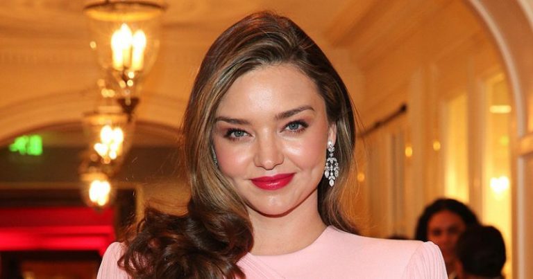 8 Things You Didn't Know About Miranda May Kerr - Super Stars Bio