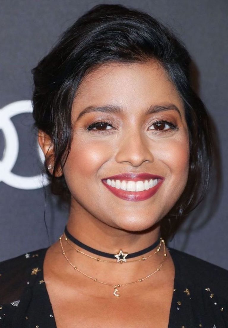 8 Things You Didn't Know About Tiya Sircar - Super Stars Bio