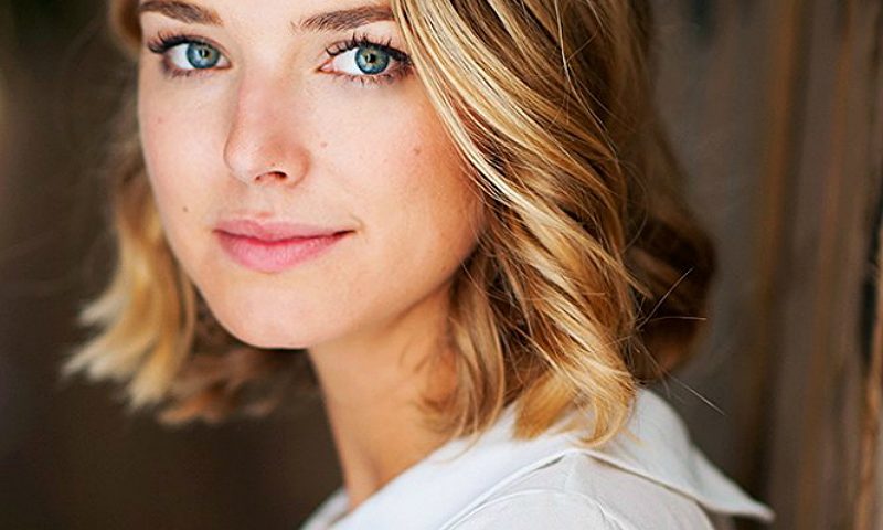 8 Things You Didn't Know About Ellie Gall - Super Stars Bio