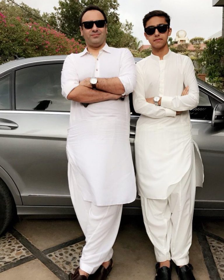 Aashir Wajahat - Biography, Height & Life Story | Super Stars Bio