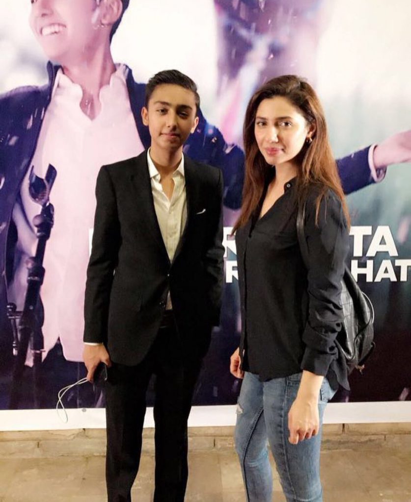 Aashir Wajahat - Biography, Height & Life Story | Super Stars Bio