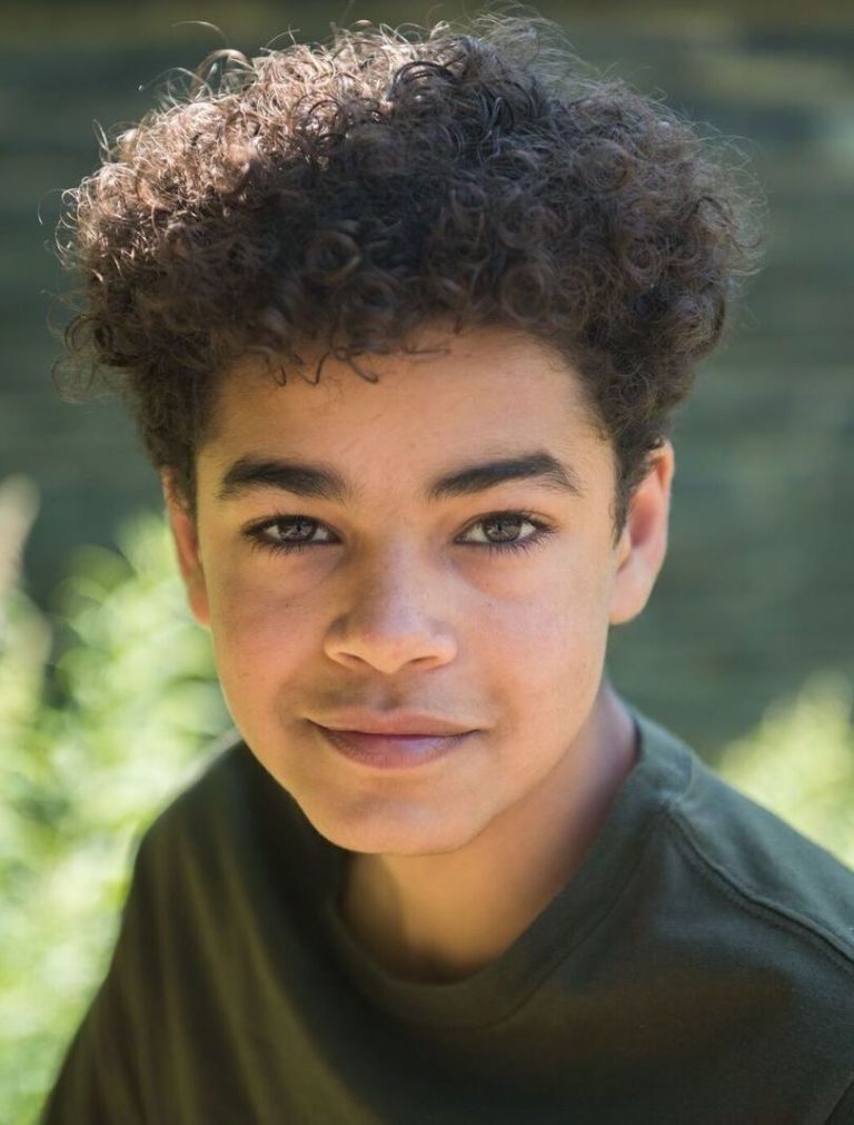 Amir Wilson - Biography, Height & Life Story | Super Stars Bio