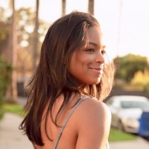 Caroline Harris - Biography, Height & Life Story | Super Stars Bio