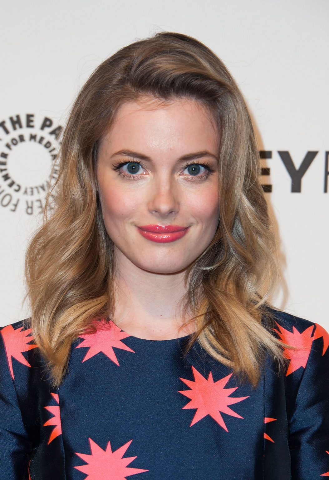 Gillian Jacobs - Biography, Height & Life Story | Super Stars Bio