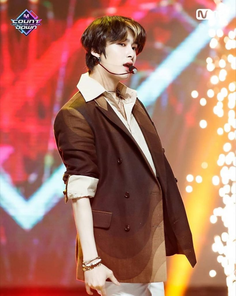 Hyungwon - Biography, Height & Life Story | Super Stars Bio