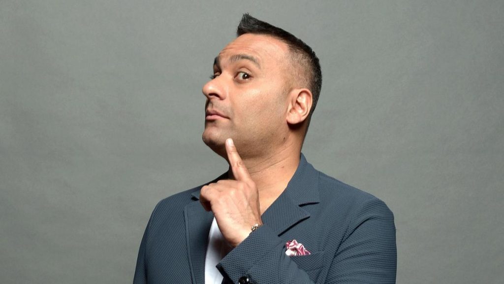Russell Peters - Biography, Height & Life Story | Super Stars Bio
