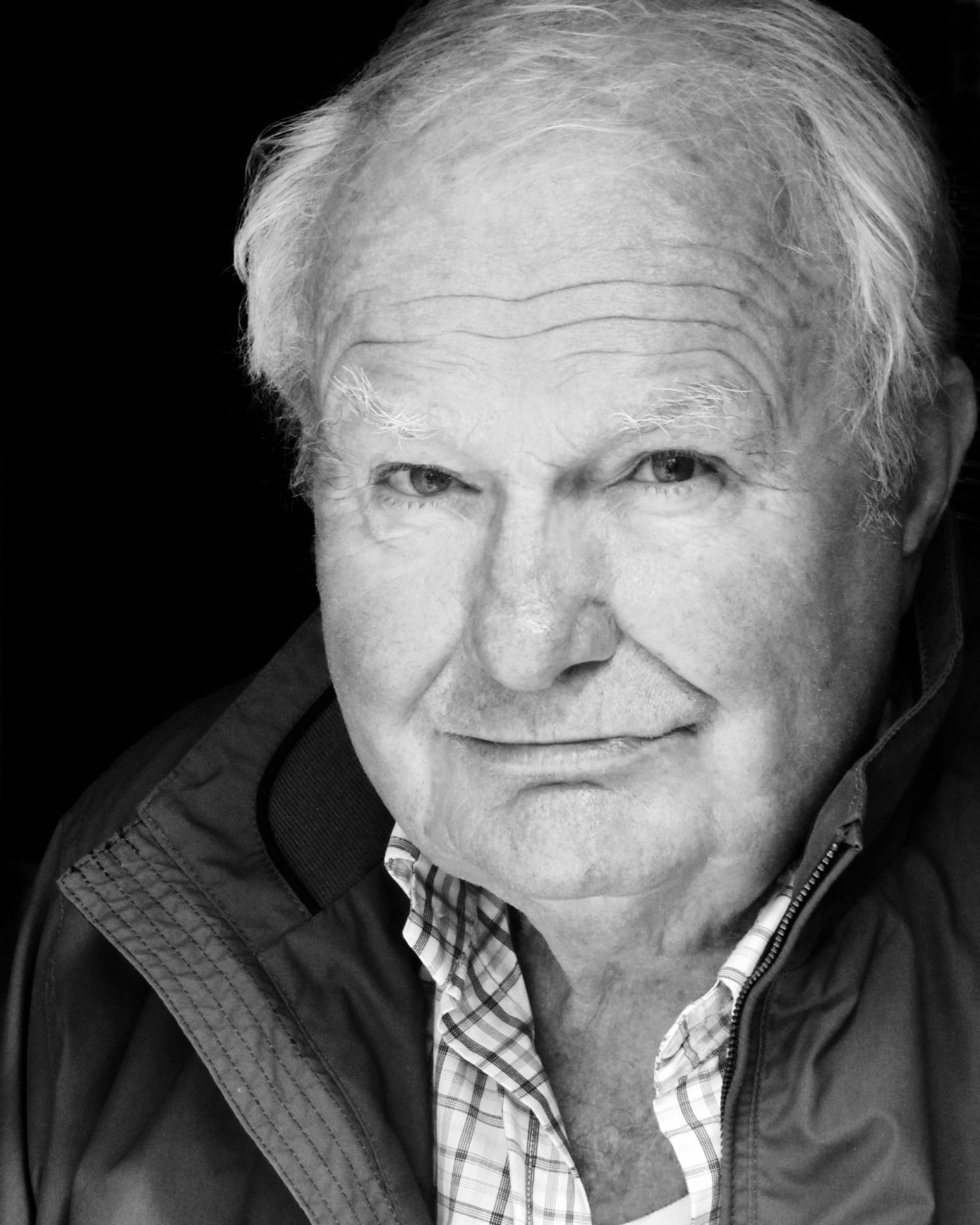 Shane Rimmer - Biography, Height & Life Story | Super Stars Bio