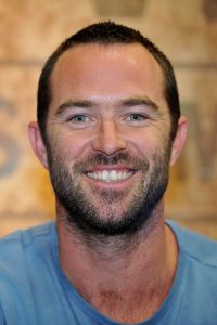 Sullivan Stapleton - Biography, Height & Life Story | Super Stars Bio