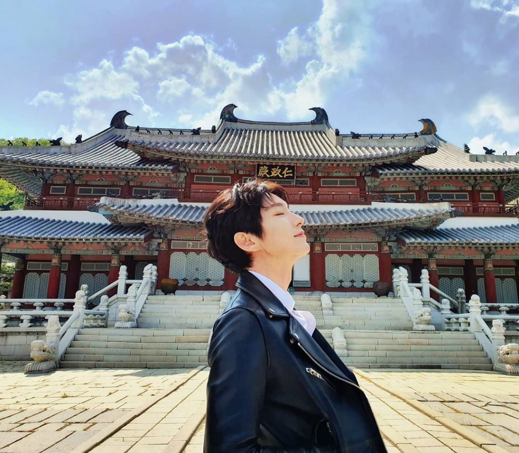 Lee Joon-gi - Biography, Height & Life Story | Super Stars Bio
