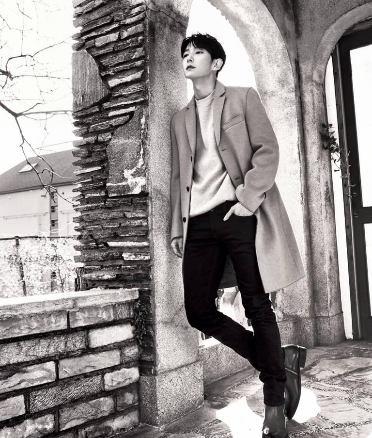 Lee Joon-gi - Biography, Height & Life Story | Super Stars Bio