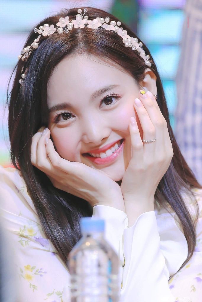 Nayeon - Biography, Height & Life Story | Super Stars Bio