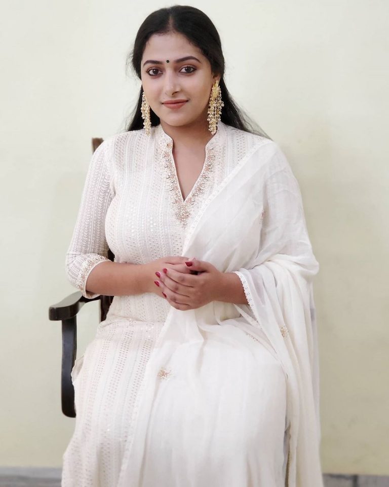 Anu Sithara - Biography, Height & Life Story | Super Stars Bio