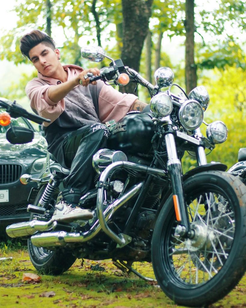 Ashish Bhatia - Biography, Height & Life Story | Super Stars Bio