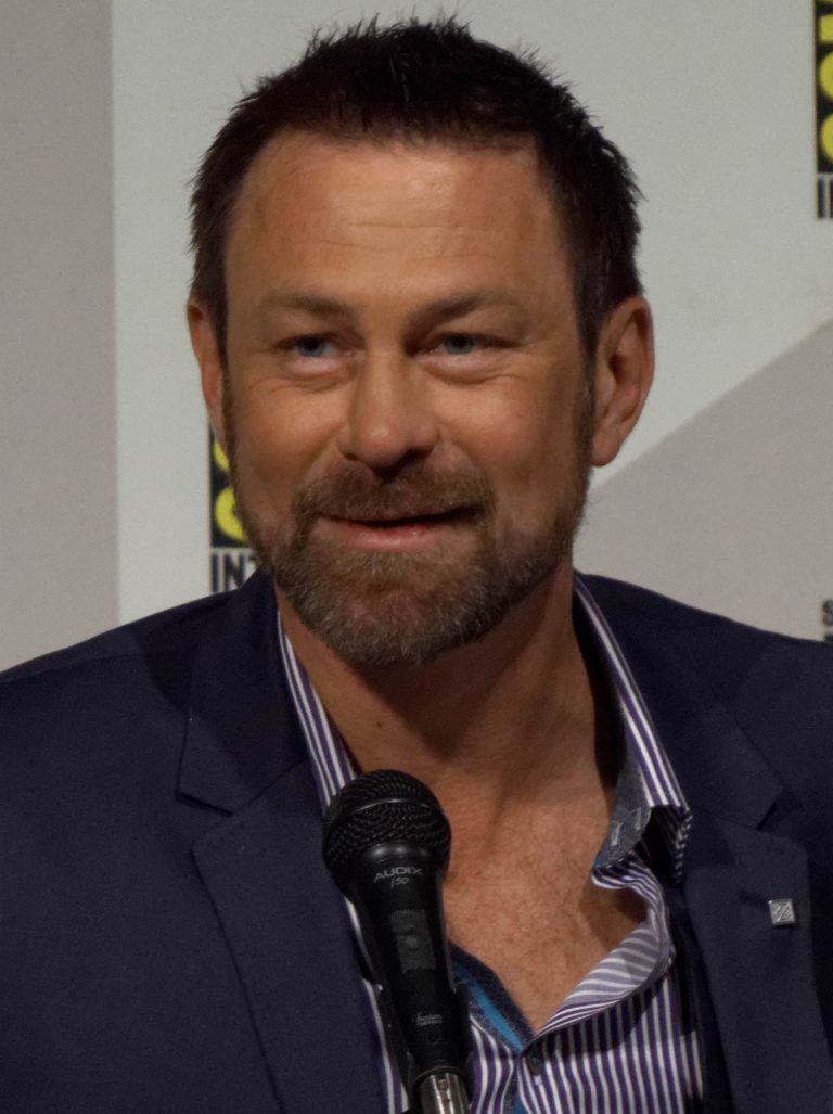 Grant Bowler - Biography, Height & Life Story | Super Stars Bio