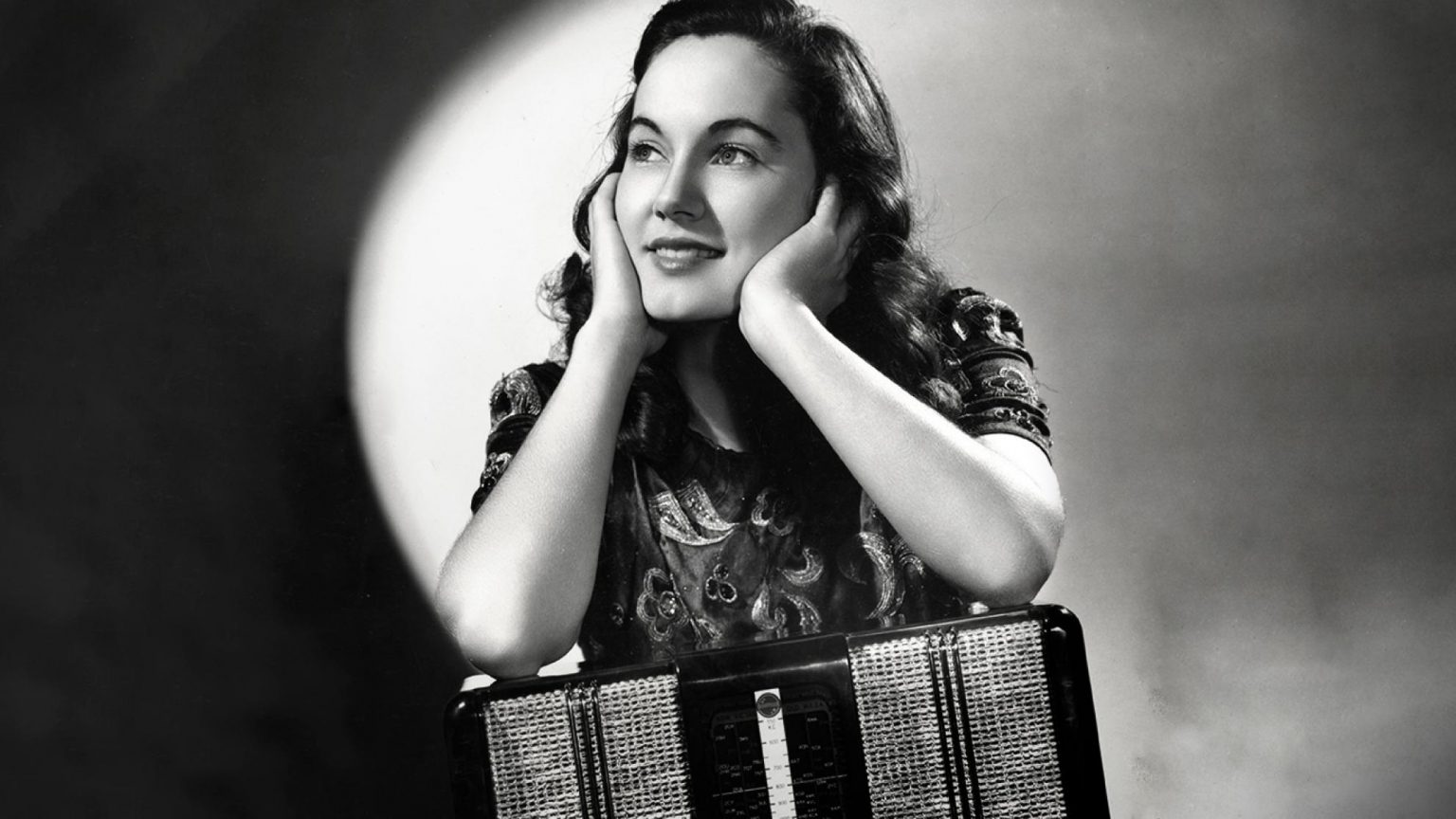 Betty Bryant - Biography, Height & Life Story | Super Stars Bio