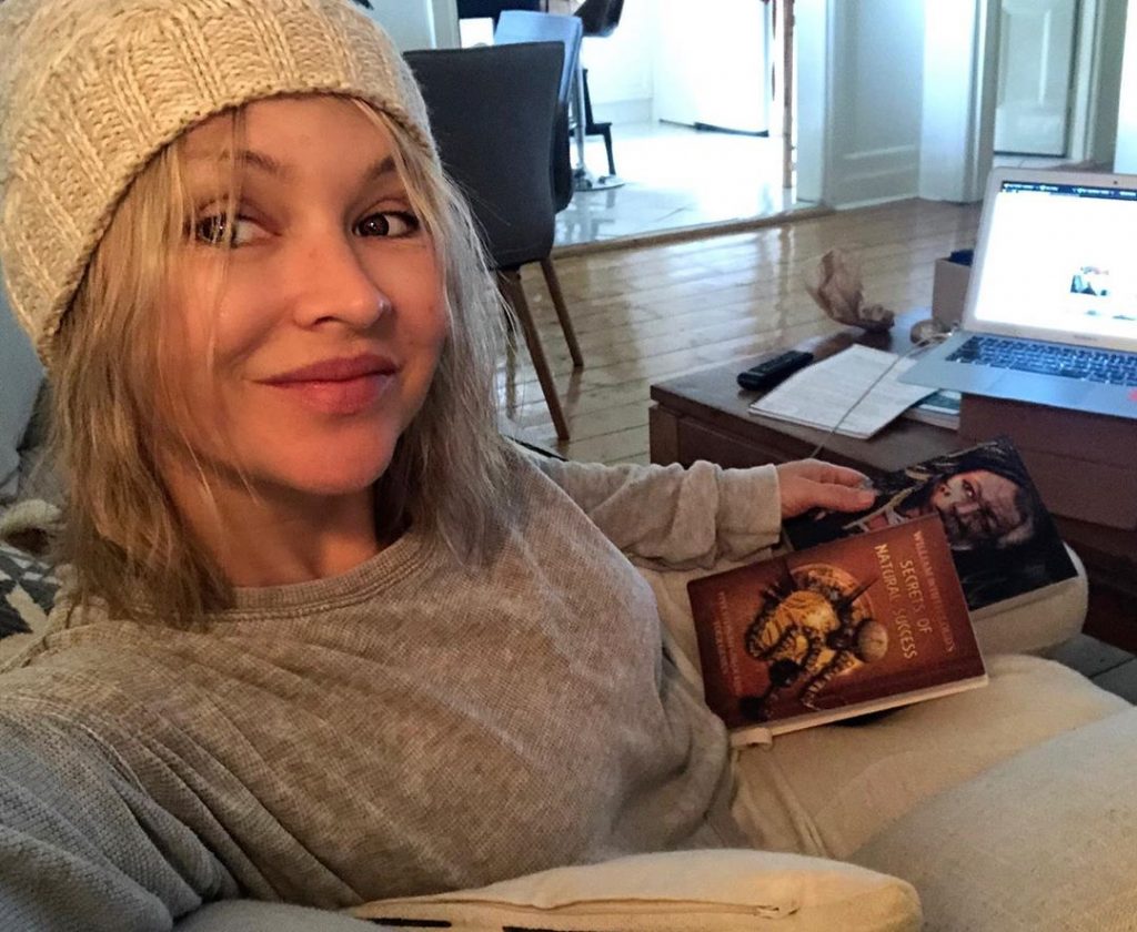 Carla Bonner - Biography, Height & Life Story | Super Stars Bio