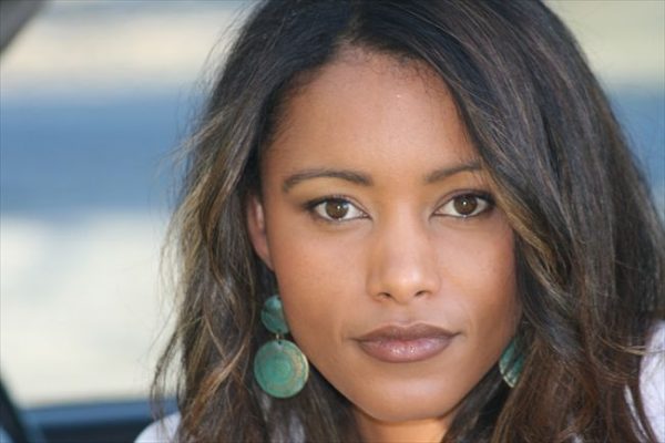 Emelia Burns - Biography, Height & Life Story | Super Stars Bio