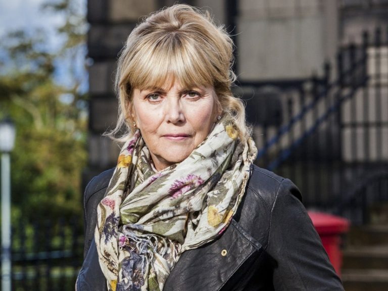 Kate Atkinson - Biography, Height & Life Story | Super Stars Bio